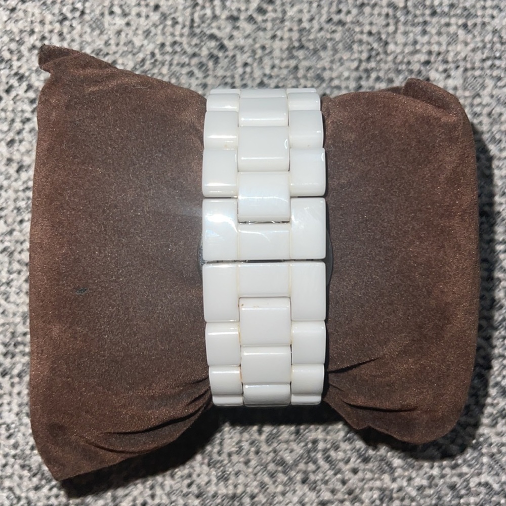 Michael Kors Women’s Mk5188 Runway Watch - White - Gem